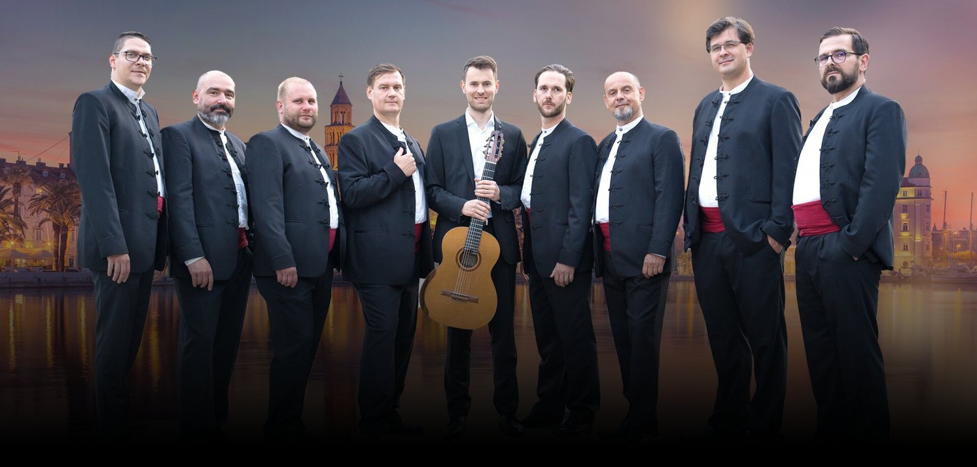 “Glasba na hribu”: Klapa Dalmari Maribor